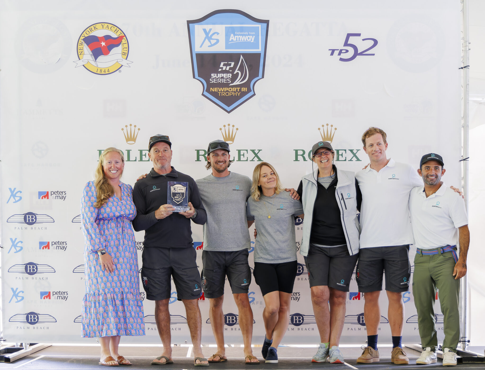 52 SUPER SERIES - Pure Performance